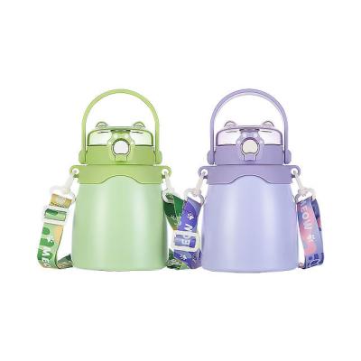 China Eco Friendly Custom Printed Double Wall Insulated Stainless Steel Water Bottle 1000ml with Handle Lid for sale