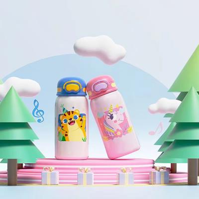 China Wholesale Custom Kids Stainless Steel Vacuum Double Wall Insulated Water Bottle 550ml Blue for sale