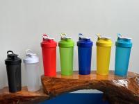 China Embossed Logo 400ml Protein Shaker Bottle for Gym Fitness Water Bottle for sale