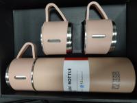China Corporate Business Stainless Steel Vacuum Flask Gift Set 500ml Insulation Bottle with 2 Cups for sale