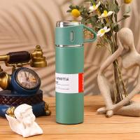 China Corporate Business Gift Set 201 Stainless Steel Vacuum Flask 500ml with 3 Attachable Mugs for sale
