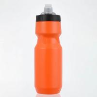China Customized Logo Acceptable 700ml PE Plastic Sports Water Bottle With Dust Cover for sale