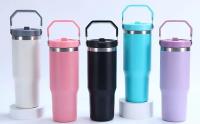 China Vacuum Insulated 900ml Stainless Steel Sports Water Bottle with Flip Straw Handle for sale