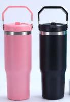 China Customizable 900ml Stainless Steel Sublimation Sport Tumbler with Lid and Handle for Bulk Orders for sale