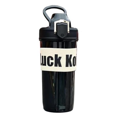 China 600ml Plastic Portable Sports Travel Coffee Cup with Straw BPA Free Reusable Water Bottle for sale