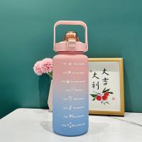 China 2000ml Plastic Water Bottle with Straw Time Marker Thermal Insulation for Fitness for sale