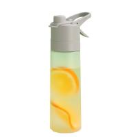 China Double Wall PC Plastic Insulated Spray Water Bottle 650ml for Outdoor Bicycle Sports for sale