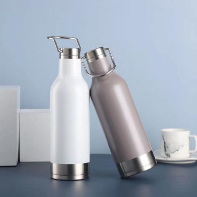 China 500ml Vacuum Insulated Stainless Steel Water Bottle with Steel Handle Lid for sale