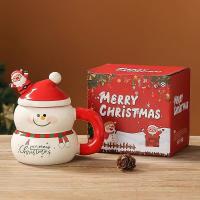 China Food Grade Porcelain Christmas Cup 400ml Luxury Gift Set with Spoon and Lid for sale