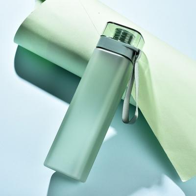 China Sample Provided 700ml Capacity Custom Logo Square Water Bottle for Student Sports for sale