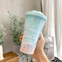 China Creative Ice Cream Double Wall 550ml Plastic Cups With Straw Customized Color For Unisex for sale