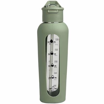 China 1000ml Custom Color Glass Water Bottle with Straw Lid Silicone Sleeve for sale