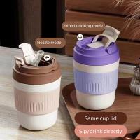 China 400ml 550ml Portable Glass Coffee Cup Reusable Mug with Lid and Straw Custom Color for sale