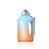 China 50oz Large Capacity Gradient Color PP Plastic Water Bottle 1500ml for Outdoor Sports Fitness for sale