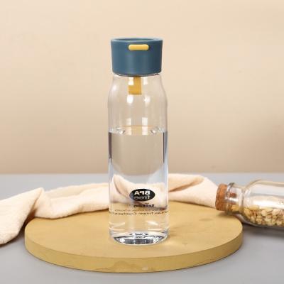 China Tritan Water Bottle 550ml Leak Proof Portable with Lanyard for Outdoor Sports for sale