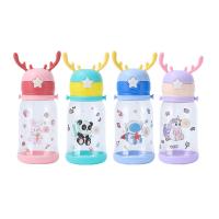 China Custom Logo 600ml Plastic Kids Water Bottle with Straw Cute Cartoon School Drinking Bottle 22.5x8.5cm for sale