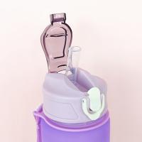 China BPA Free Tritan Plastic Shaker Bottle 900ml 30 oz Custom Color Sustainable Design for sale