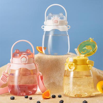 China Water Bottles Drinkware Type White 1300ml Portable Plastic Cup for Outdoor Activities for sale