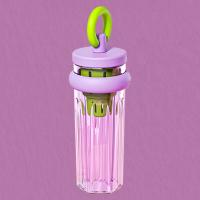 China 700ml Leakproof Plastic Travel Cup with Straw Large Capacity Reusable Water Bottle for sale