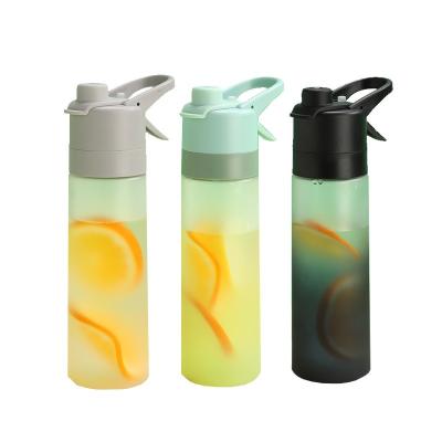 China Portable 650ml Spray Drinking Cup for Bicycle Sustainable Plastic Material for sale