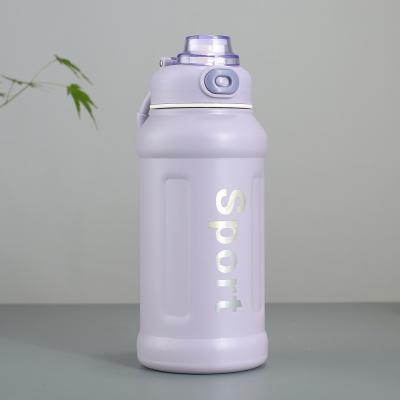 China 850ml 18/8 Food Grade Stainless Steel Water Bottle for Outdoor Active Lifestyles for sale