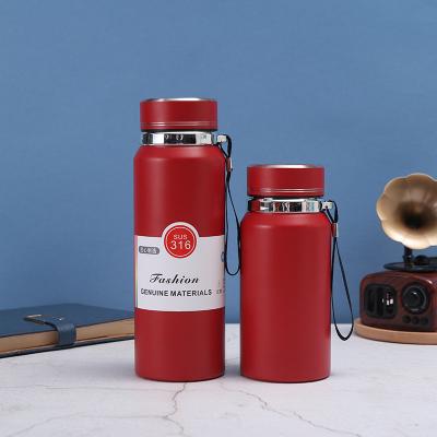 China Custom Logo 800ml Vacuum Insulated Water Bottle 316 Stainless Steel Travel for sale