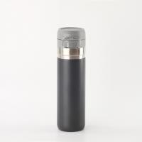 China 700ml 304 Stainless Steel Insulated Water Bottle Hot Cold 6-12 Hours Outdoor Portable Thermos Cup for sale