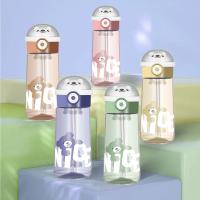 China Eco Friendly Kids Water Bottle 480ml 620ml Non Spill Leakproof Tritan Cup for sale
