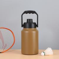 China 2L 304 Stainless Steel Double Wall Vacuum Water Bottle 27x13.5cm Outdoor Travel for sale