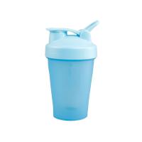China Custom Logo Gym Shaker 400ml 600ml Plastic Protein Shaker Cup for Sport Water Bottle for sale