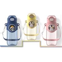 China Anti-Corrosion Coating Personalized Kids Water Bottle 690ML Tritan Material School Child for sale