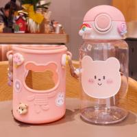 China Wholesale 620ml 3D Sticker Plastic Water Bottle Cute Bear Design for Kids Students for sale