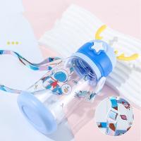 China 600ml Capacity Custom Logo Transparent Food Grade Plastic Straw Cup for Children for sale