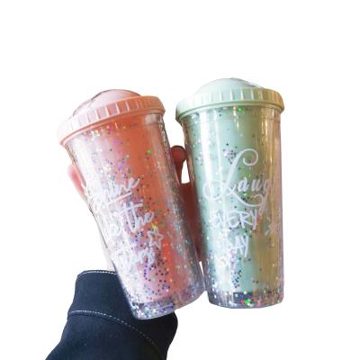 China Double Wall Plastic Cup 550ml with Straw Insulated Water Cup for Home Office Breakfast Milk Juice for sale