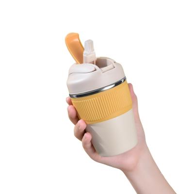 China 316 Stainless Steel Vacuum Insulated Coffee Mug 350ml 480ml with Silicone Sleeve for sale