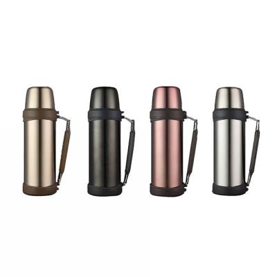China 1000ml Insulated Stainless Steel Water Bottle 304 Sports Travel Thermos Golden for sale