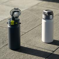 China 316 Stainless Steel Double Wall Insulated Water Bottle 600ml Custom Sublimation for sale