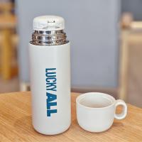 China 316 Stainless Steel Kids Water Bottle 500ml Cute Tumbler Cup with Custom Pattern Lid for sale