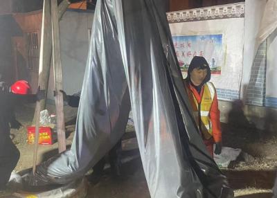 China Environment Protection Trenchless Pipeline Construction Super Large UV Liner DN1650 By 65m Length for sale