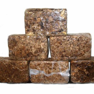 China Anti Acne Whitening Africa Handmade Black Soap With Shea Butter And Vitamin E for sale