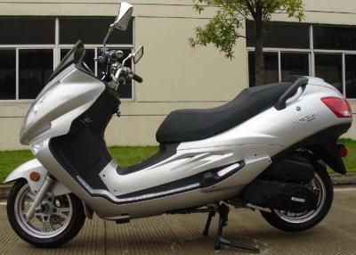 China Bright Silvery Adult Motor Scooter Two Headlights With Inner Rear Box for sale