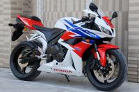 China Yamaha Motor Scooters Liquid Cooled , 600cc Electric Powered Motorcycle Inline Four Cylinder for sale