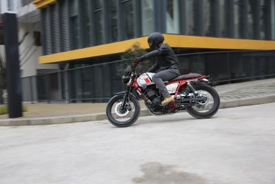 China 250CC / V Cylinder 250cc Chopper Motorcycle Manual Clutch Motorcycle for sale