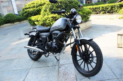 China Ignition 200cc Street Legal Motorcycle 7.8kw / 8500r / Min With 2 Seats for sale