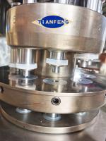 China Lab Pharmaceutical Machine Rotary Tablet Press With 60KN Pressure Diameter 20mm for sale