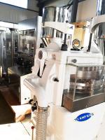 China Zp33 110000 Pcs/H Naphthalene Balls Tablet Compression Machine In Pharma for sale