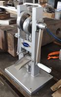 China Manual Handheld Tdp 0 6mm Single Punch Vitamin C Pill Tablet Press Machine for sale