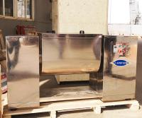 China 100kg Hour 2.2kw Tablet Powder Mixing Blender Machine For Granules for sale