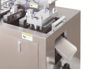 China Flat Alu Alu Blister Alu Pvc Blister Packaging Machine Equipment for sale