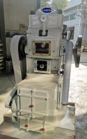 China Food Pharmacy Tablet Making Machine 10000pcs/H 380V For Candy Sugar for sale